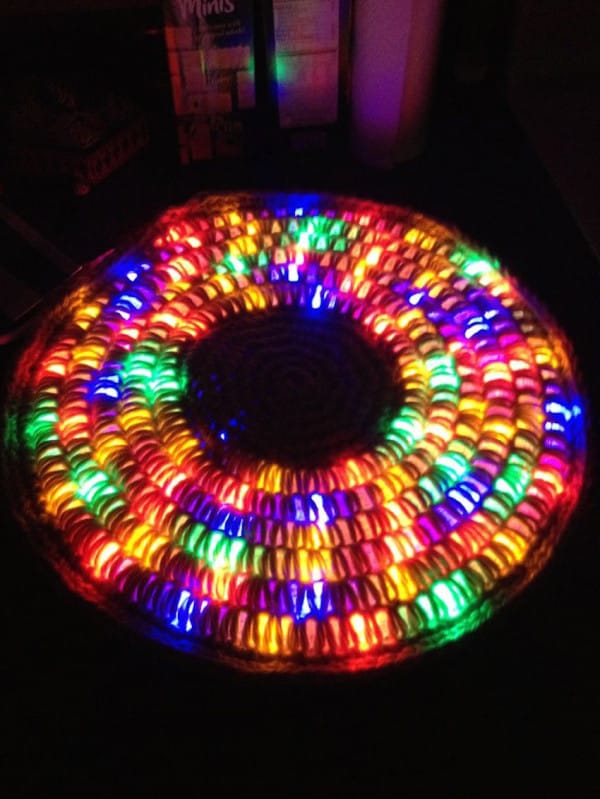 This Gorgeous Light-Up Rug Is The Perfect Piece Of DIY Décor | Beauty ...