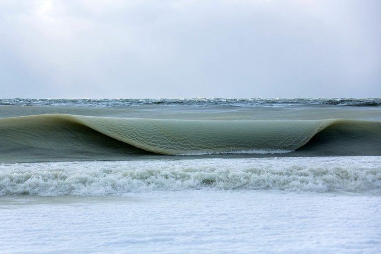 Nearly Frozen Waves Captured On Camera By Nantucket Photographer ...