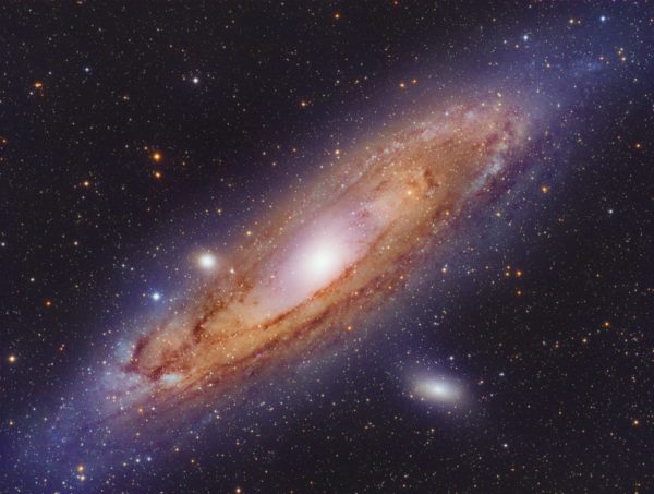 Look Up! Andromeda Will Be Visible To The Naked Eye This Weekend ...