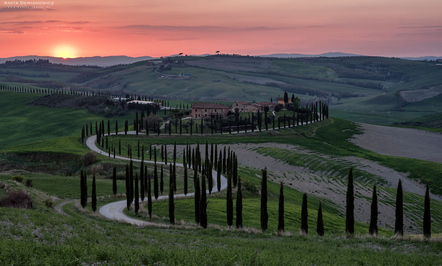 Amazing Undulating Land — Tuscany Through My Eyes | Beauty of Planet Earth
