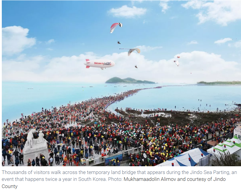 Every Year, the Sea Parts in Korea for a Short Time-A Natural Event ...